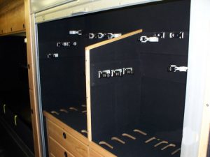 HAMILTON SWAT GUN SAFE - DNJ Truck Upfitting